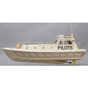 SLEC Pilot Boat 34.50ins (870mm) Kit Complete with Fittings Set PR820C ...