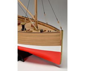 Amati Fifie Scottish Motor Fishing Vessel 1:32 Scale Wooden Model Kit ...