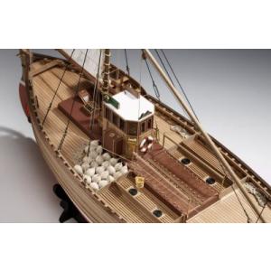 Amati Fifie Scottish Motor Fishing Vessel 1:32 Scale Wooden Model Kit ...